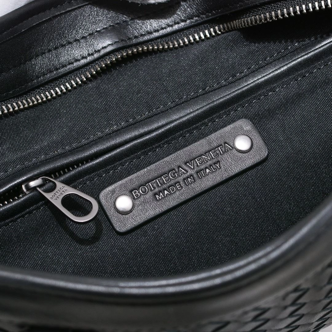 High fidelity Mens Bottega Veneta Satchel Bags