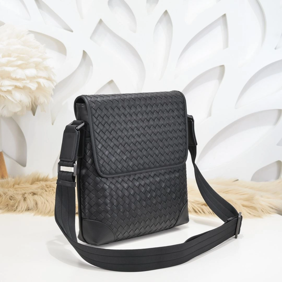 Reasonably priced Mens Bottega Veneta Satchel Bags