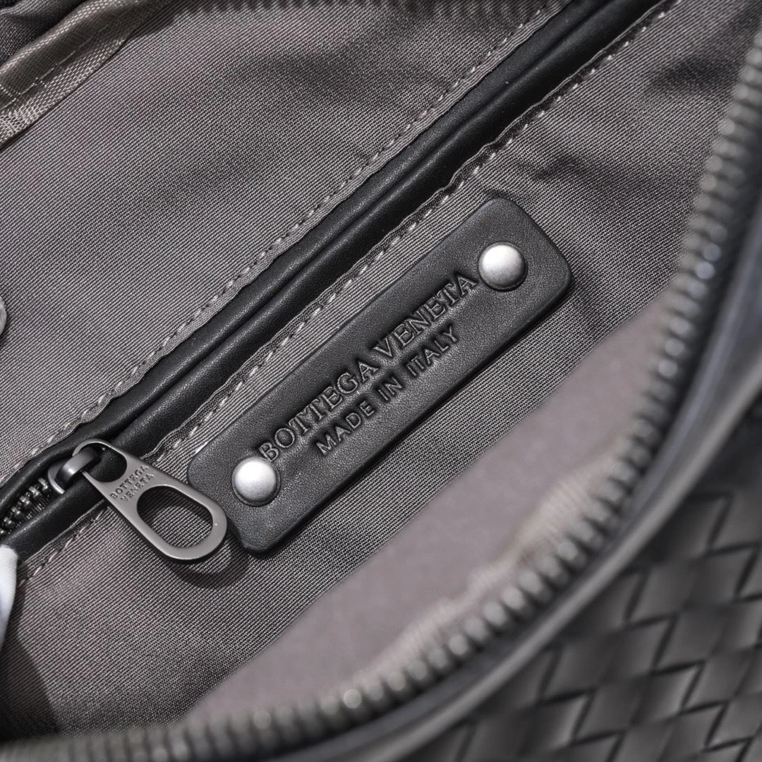 Factory-made Mens Bottega Veneta Satchel Bags