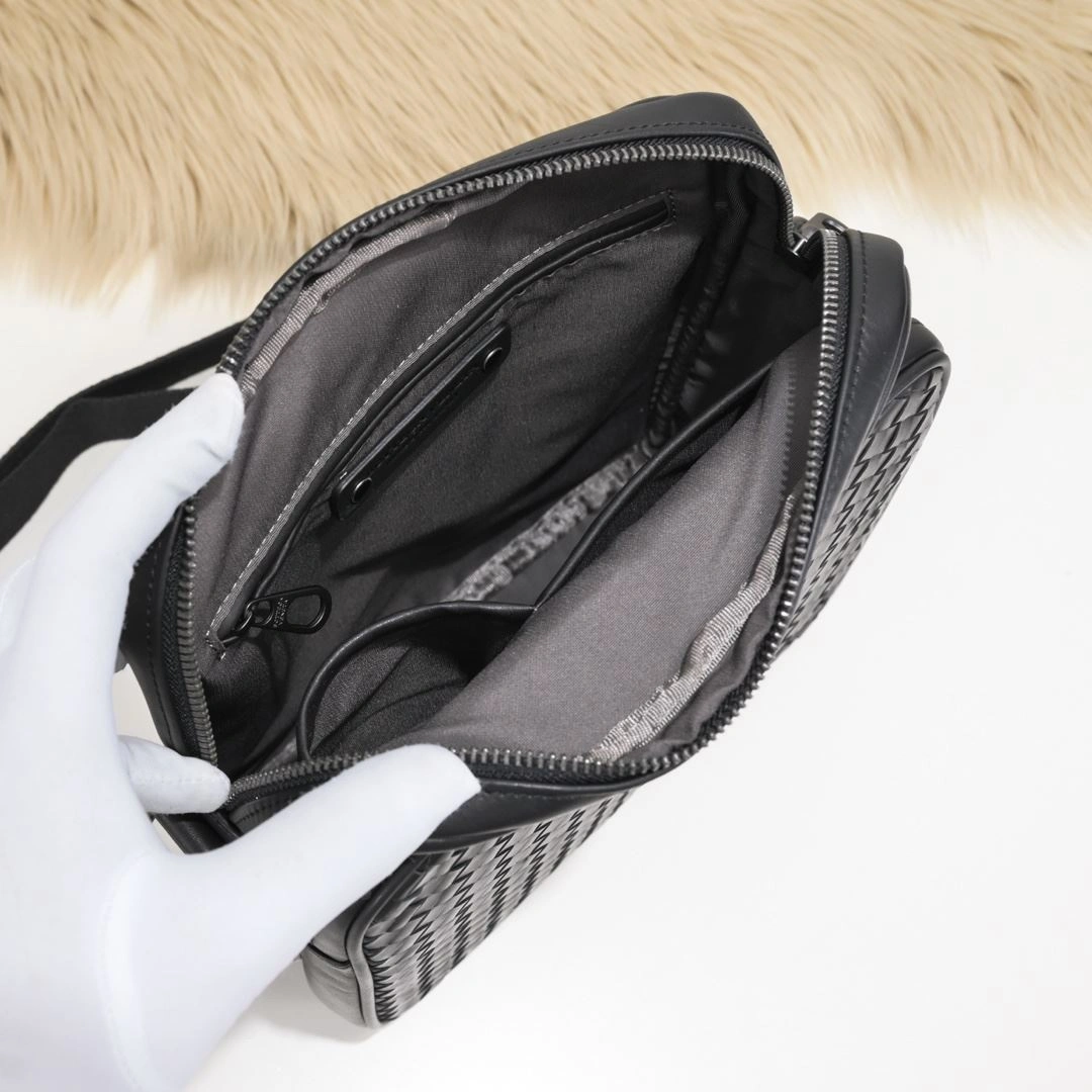 Factory-made Mens Bottega Veneta Satchel Bags