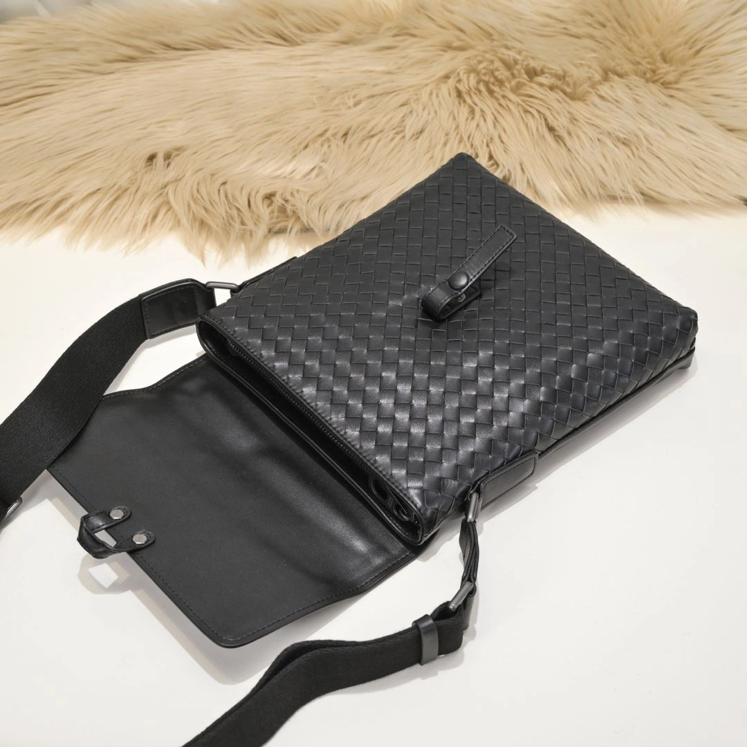 Real Mens Bottega Veneta Satchel Bags