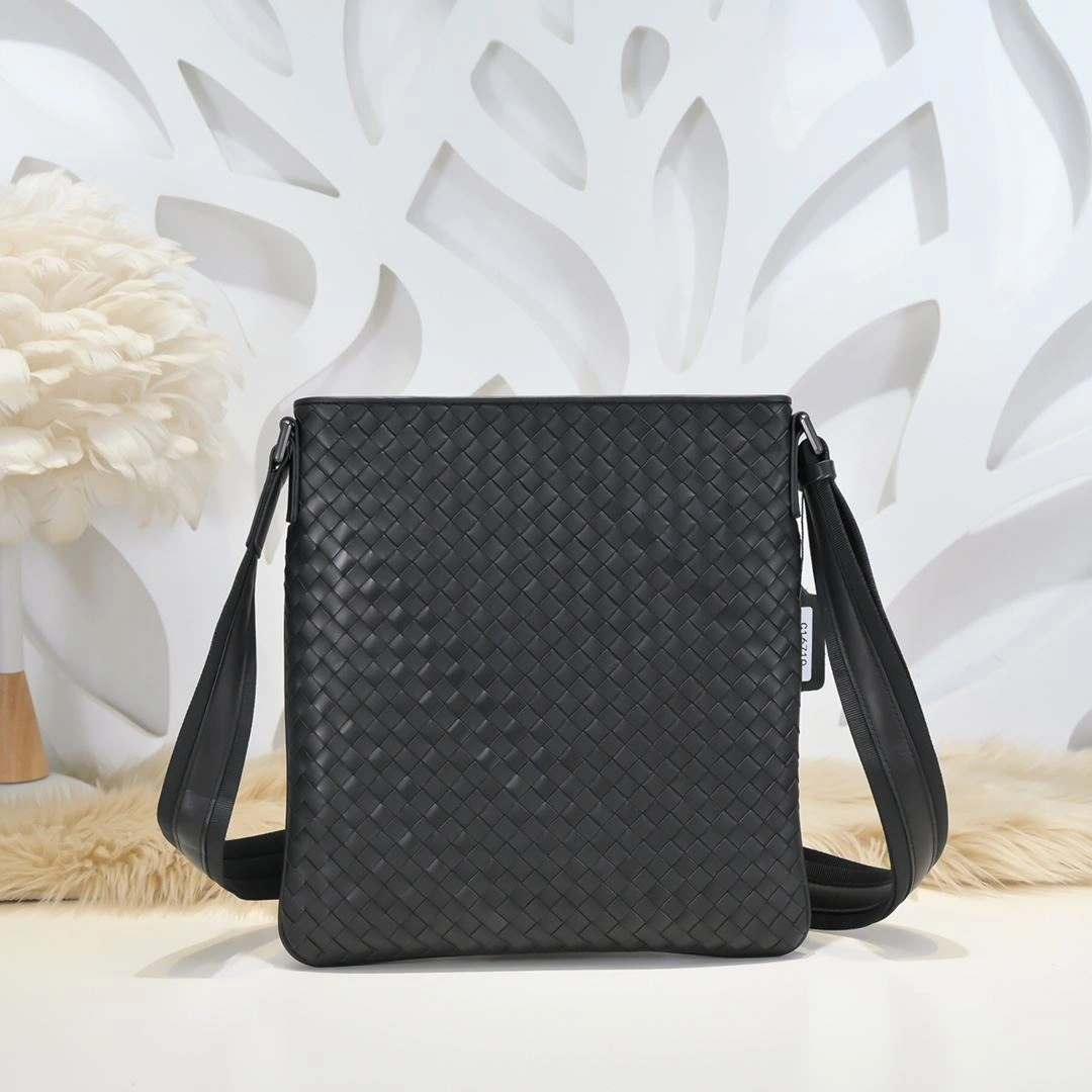 Official Mens Bottega Veneta Satchel Bags