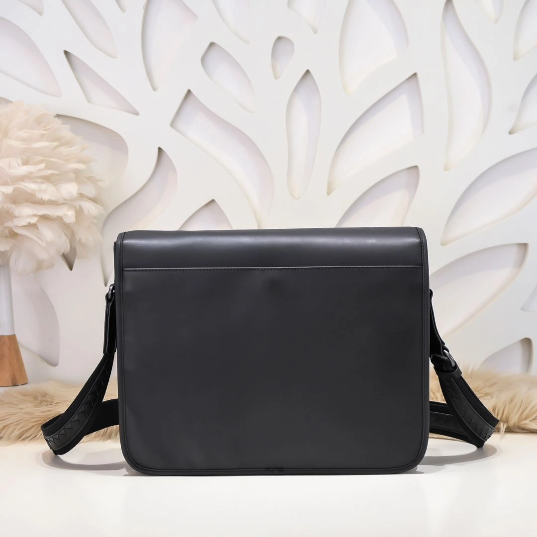 Economical Mens Bottega Veneta Satchel Bags