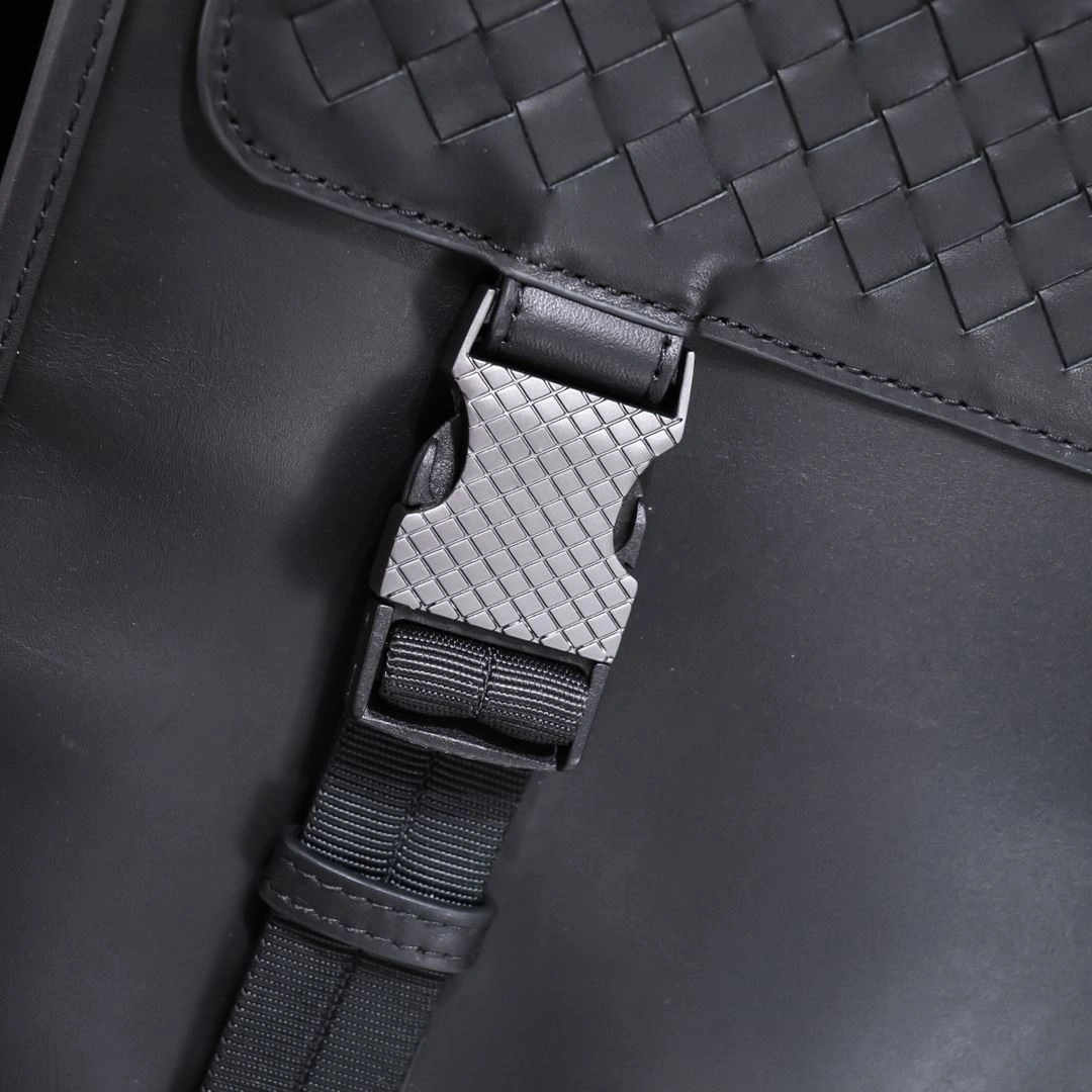 Economical Mens Bottega Veneta Satchel Bags