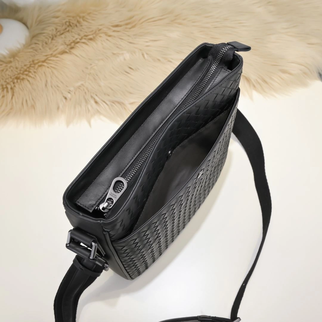 Low-cost Mens Bottega Veneta Satchel Bags