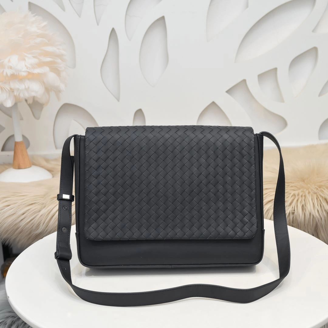 Mens Bottega Veneta Satchel Bags