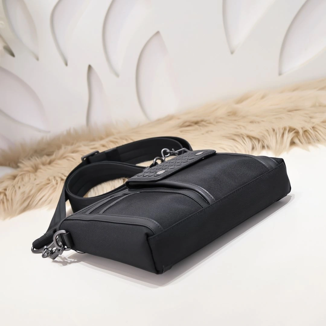 Real Mens Bottega Veneta Satchel Bags