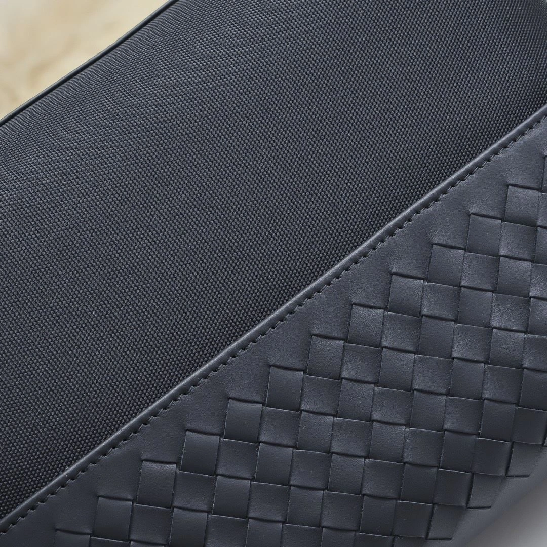 OEM Mens Bottega Veneta Satchel Bags