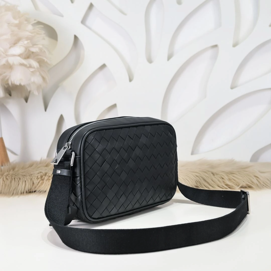 Value-priced Mens Bottega Veneta Satchel Bags