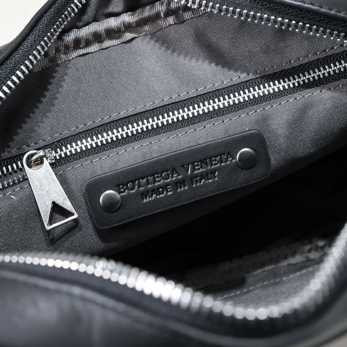 Value-priced Mens Bottega Veneta Satchel Bags