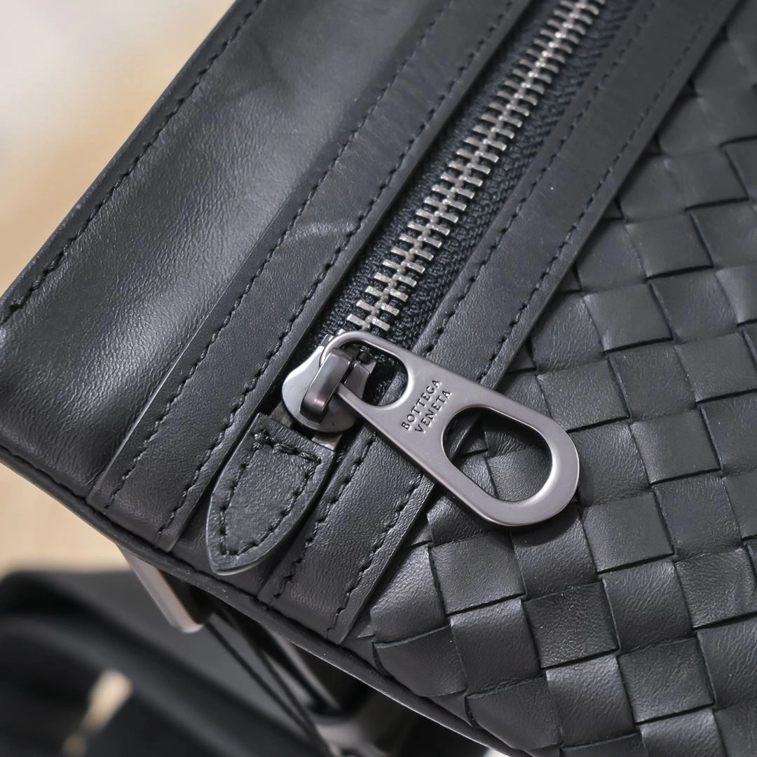 Economical Mens Bottega Veneta Satchel Bags