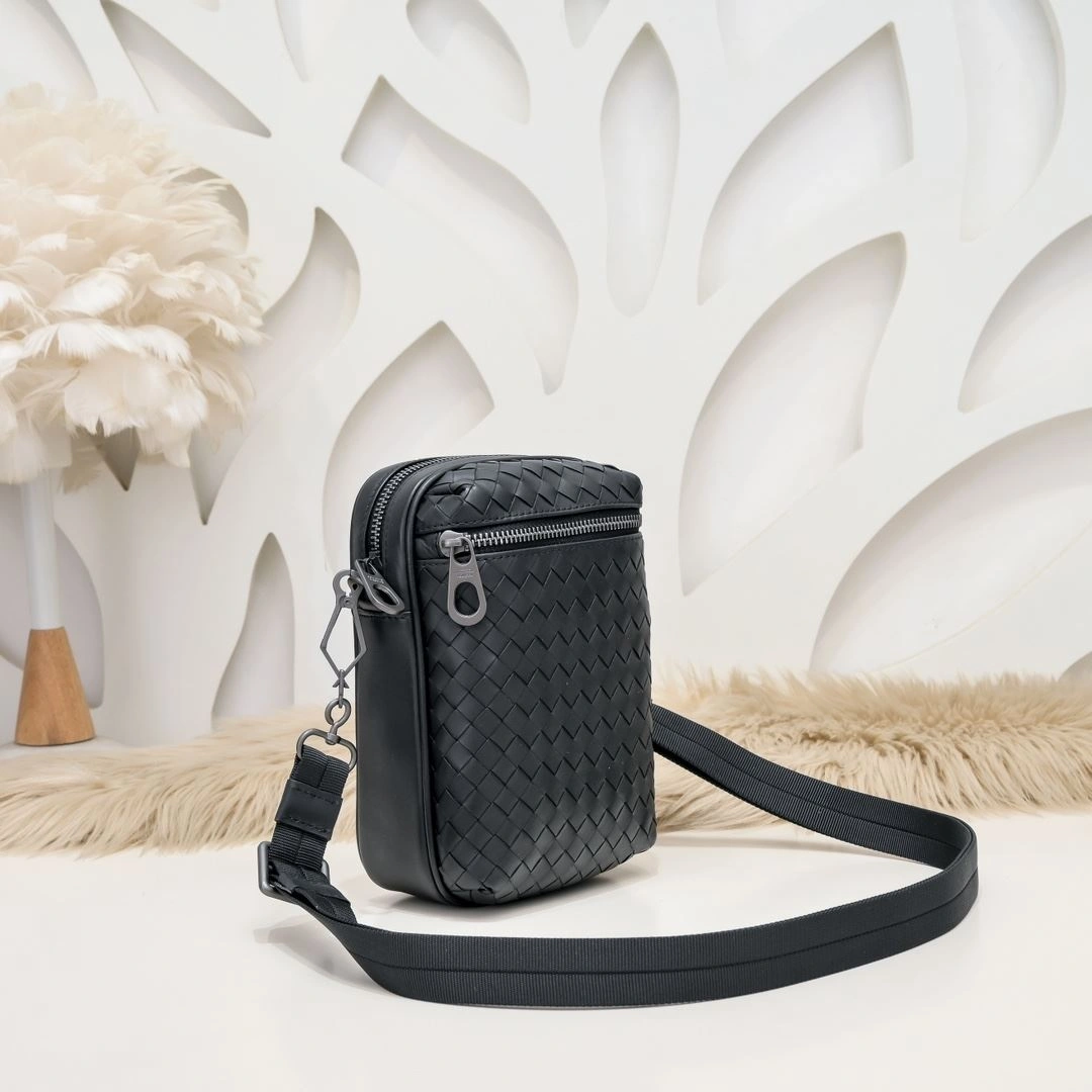 Budget-friendly Mens Bottega Veneta Satchel Bags