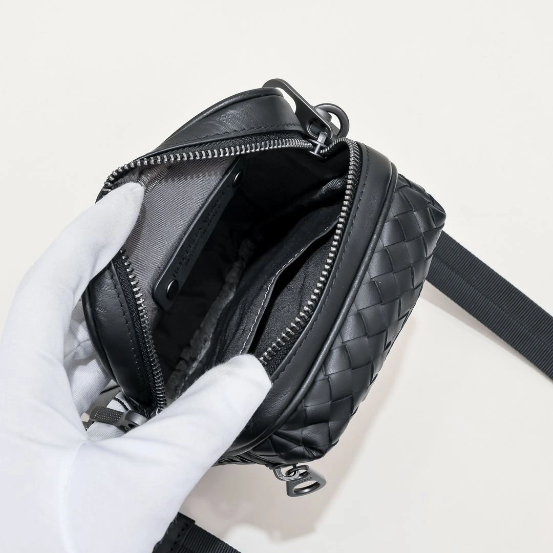 Budget-friendly Mens Bottega Veneta Satchel Bags