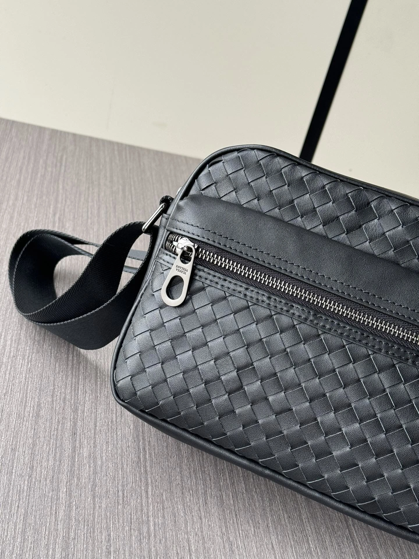 Cut-rate Mens Bottega Veneta Satchel Bags