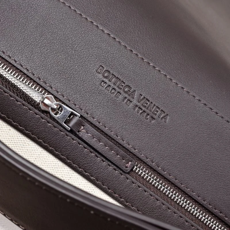Inexpensive Mens Bottega Veneta Satchel Bags