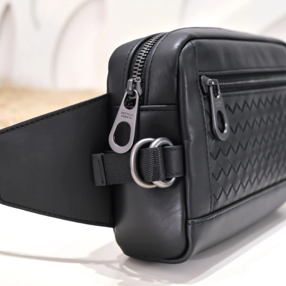 Top match Mens Bottega Veneta Waist Chest Packs