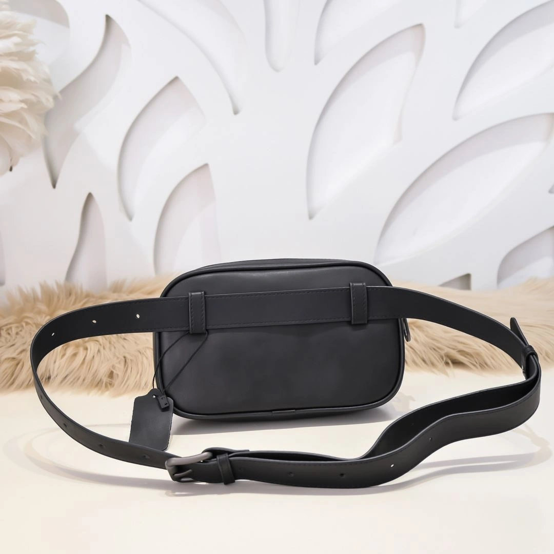 Top mirror Mens Bottega Veneta Waist Chest Packs