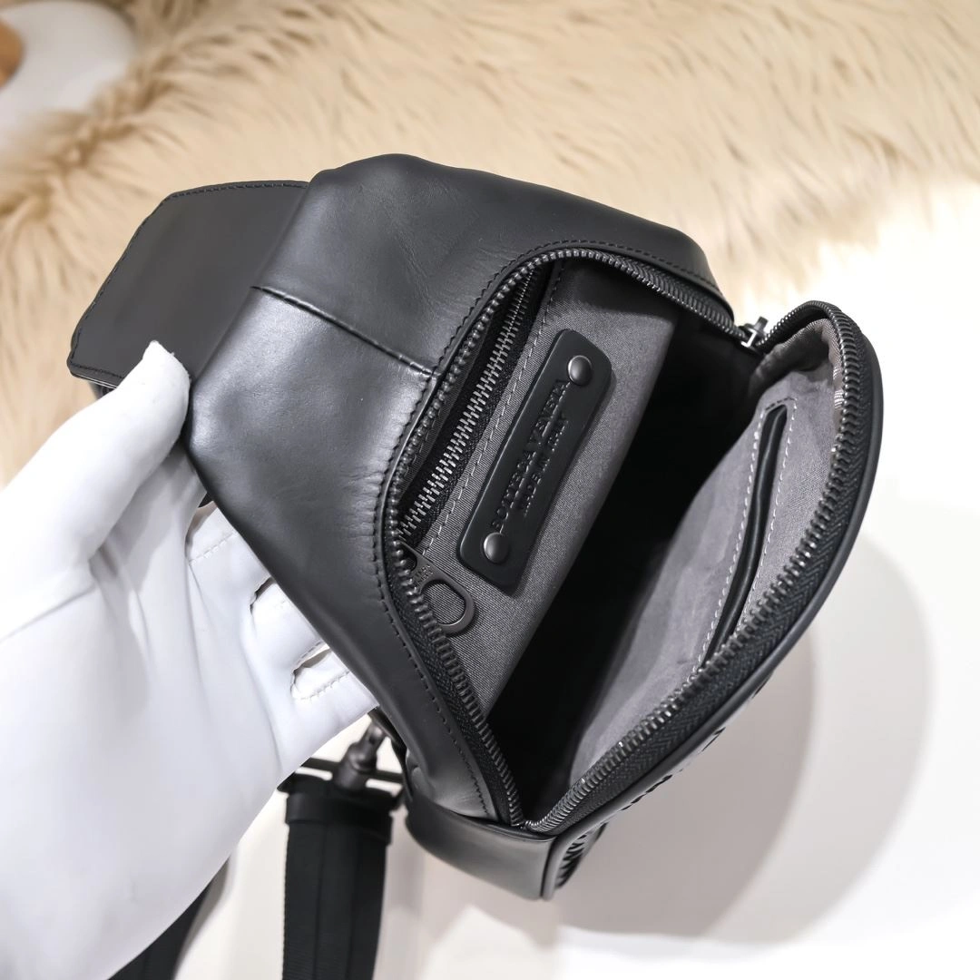 Cut-rate Mens Bottega Veneta Waist Chest Packs