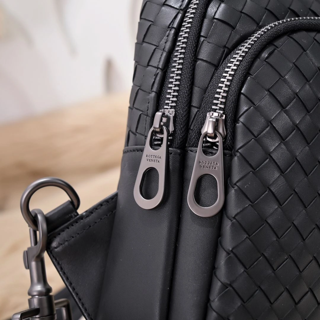 Legit Mens Bottega Veneta Waist Chest Packs