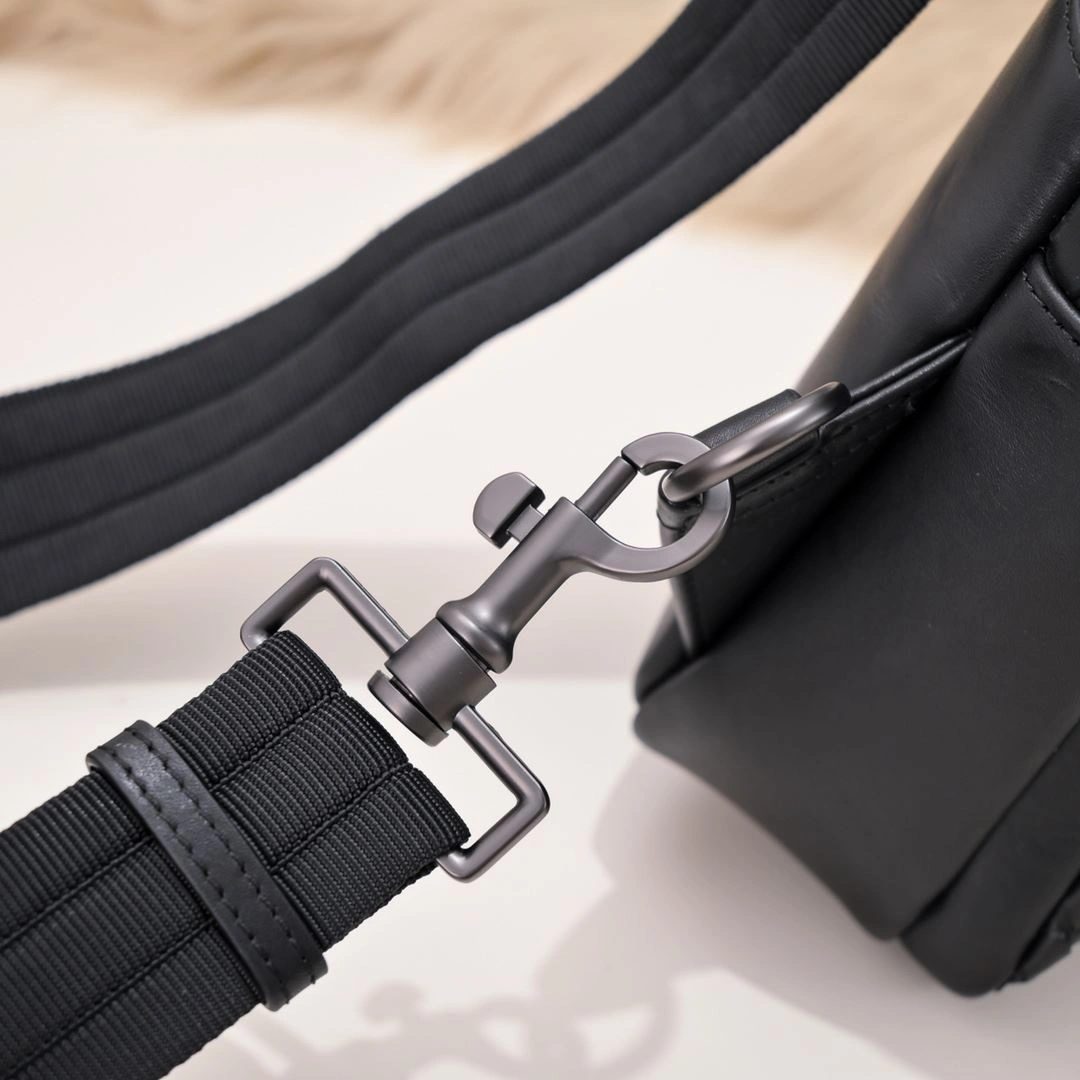 Legit Mens Bottega Veneta Waist Chest Packs