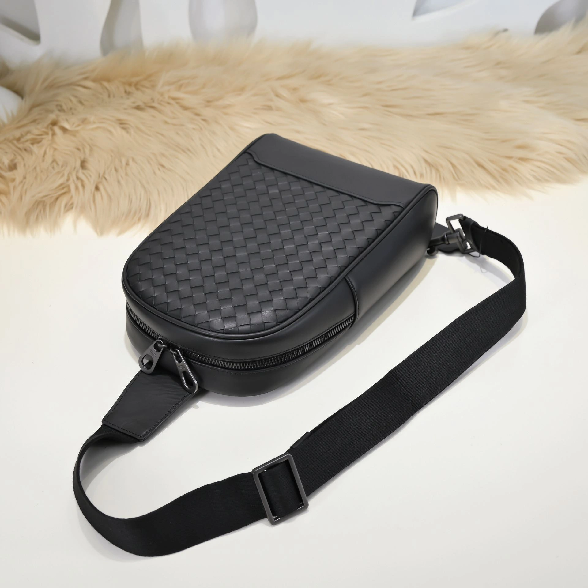 Authentic Mens Bottega Veneta Waist Chest Packs