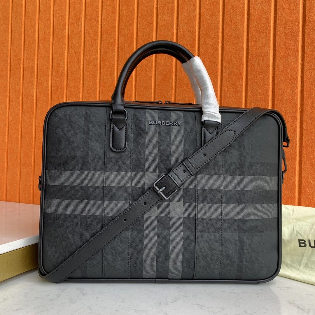 Precise copy Mens Burberry Briefcases
