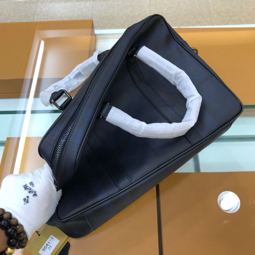 Bargain Mens Burberry Briefcases