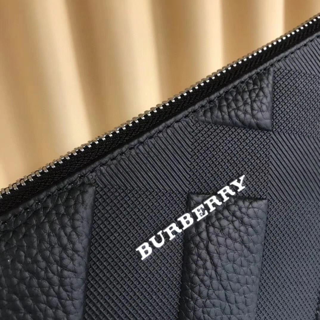 Perfect replica Mens Burberry Clutch Bags