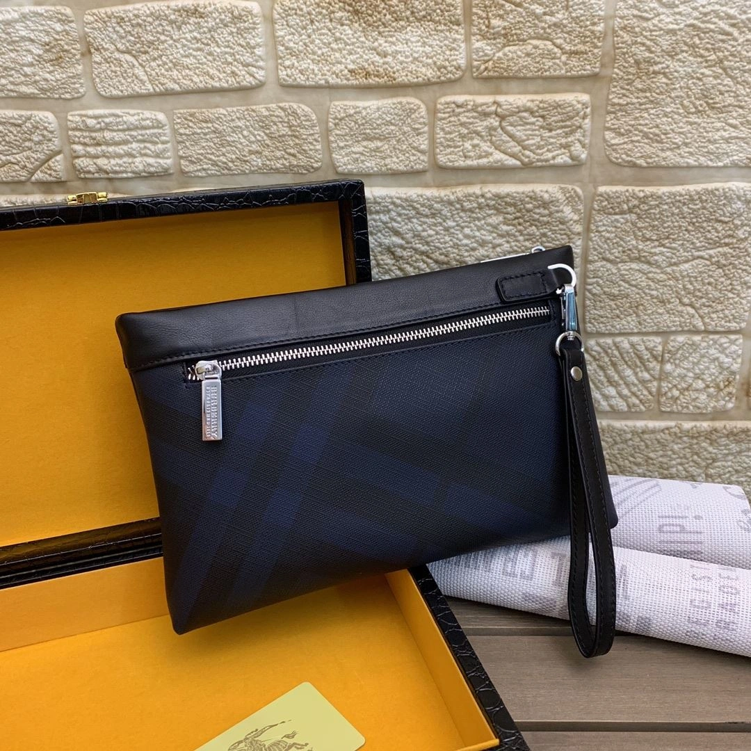 Low-cost Mens Burberry Clutch Bags
