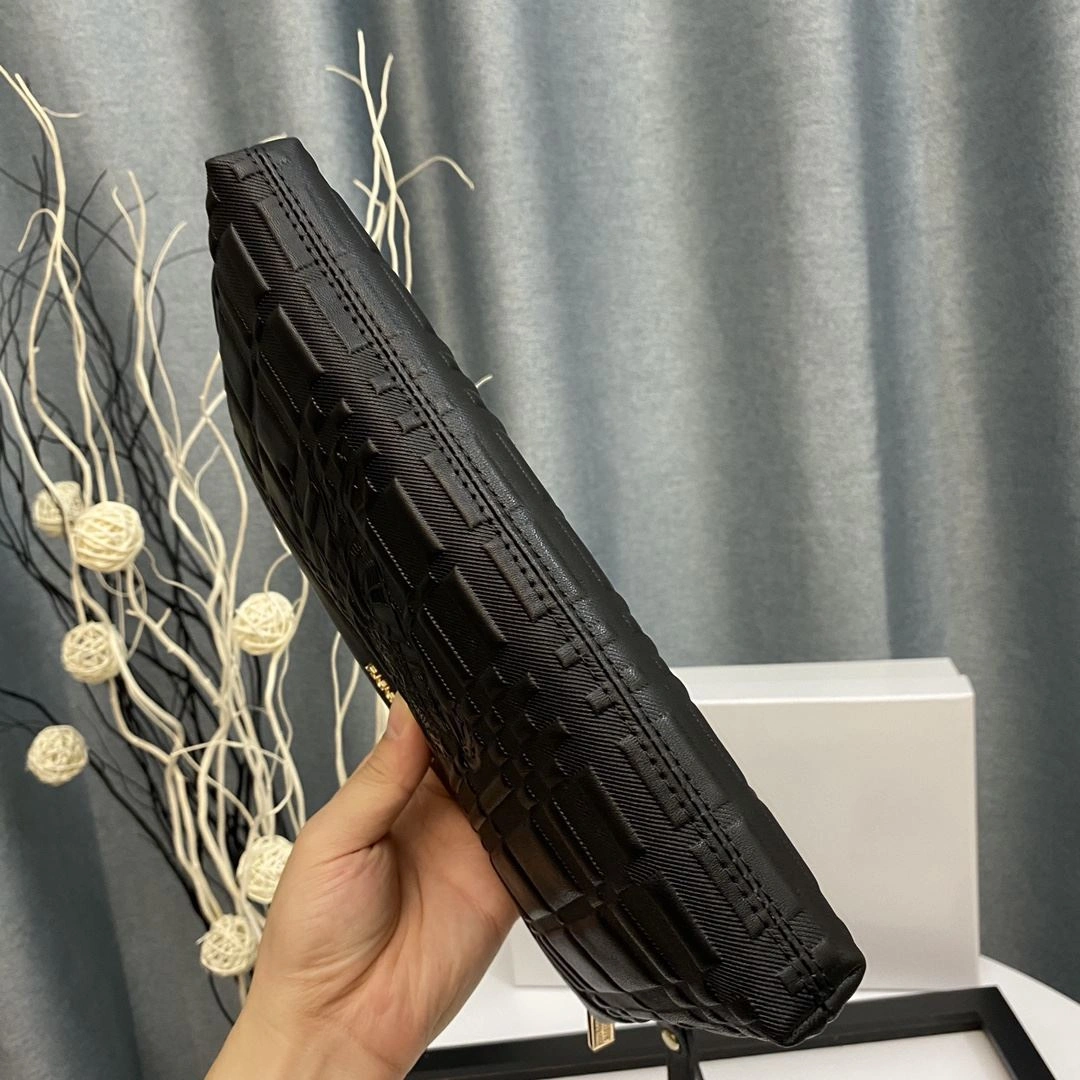 Precise copy Mens Burberry Clutch Bags