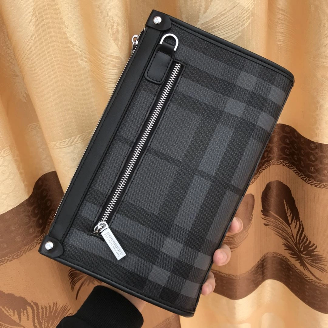 Top match Mens Burberry Clutch Bags