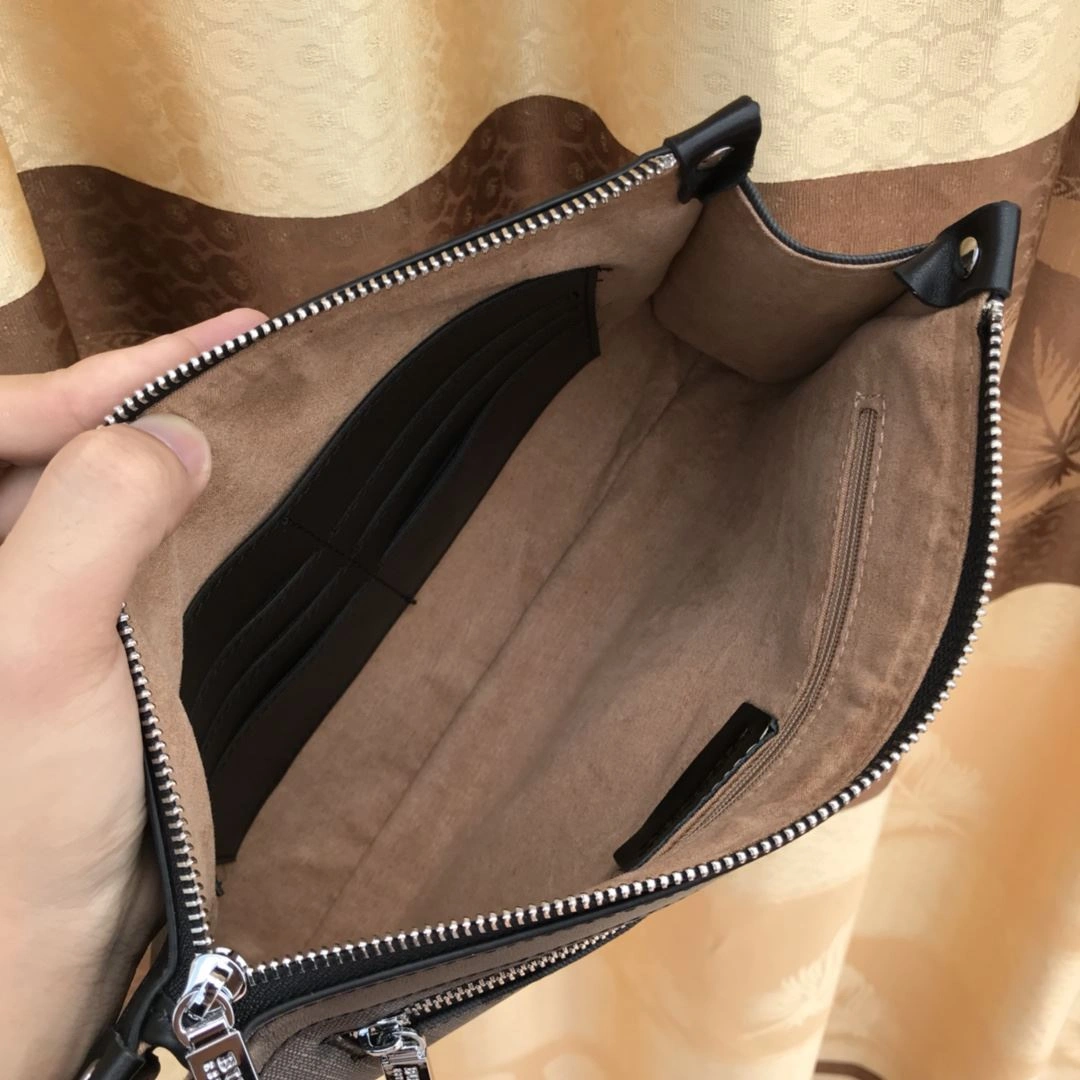 Top match Mens Burberry Clutch Bags