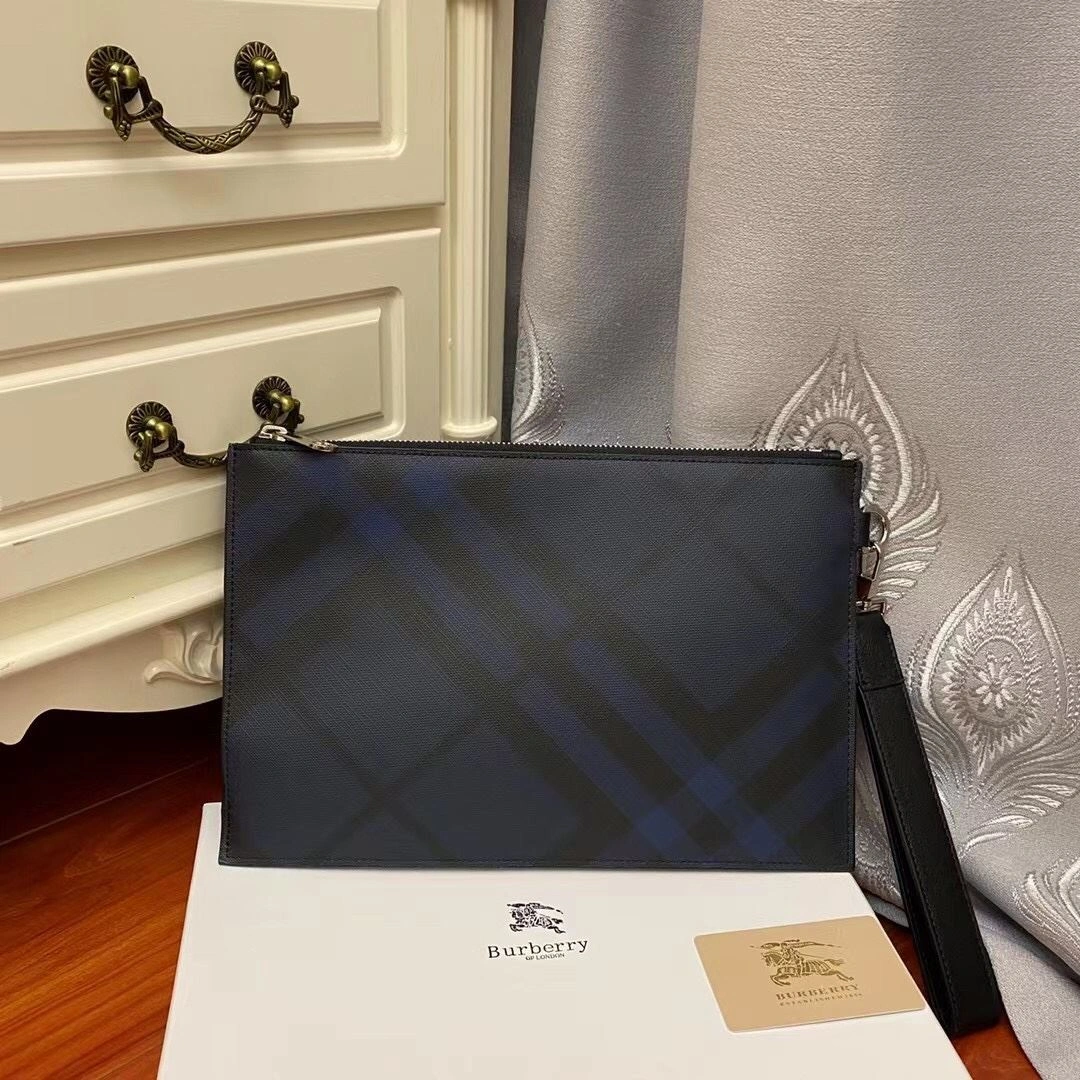 Perfect replica Mens Burberry Clutch Bags