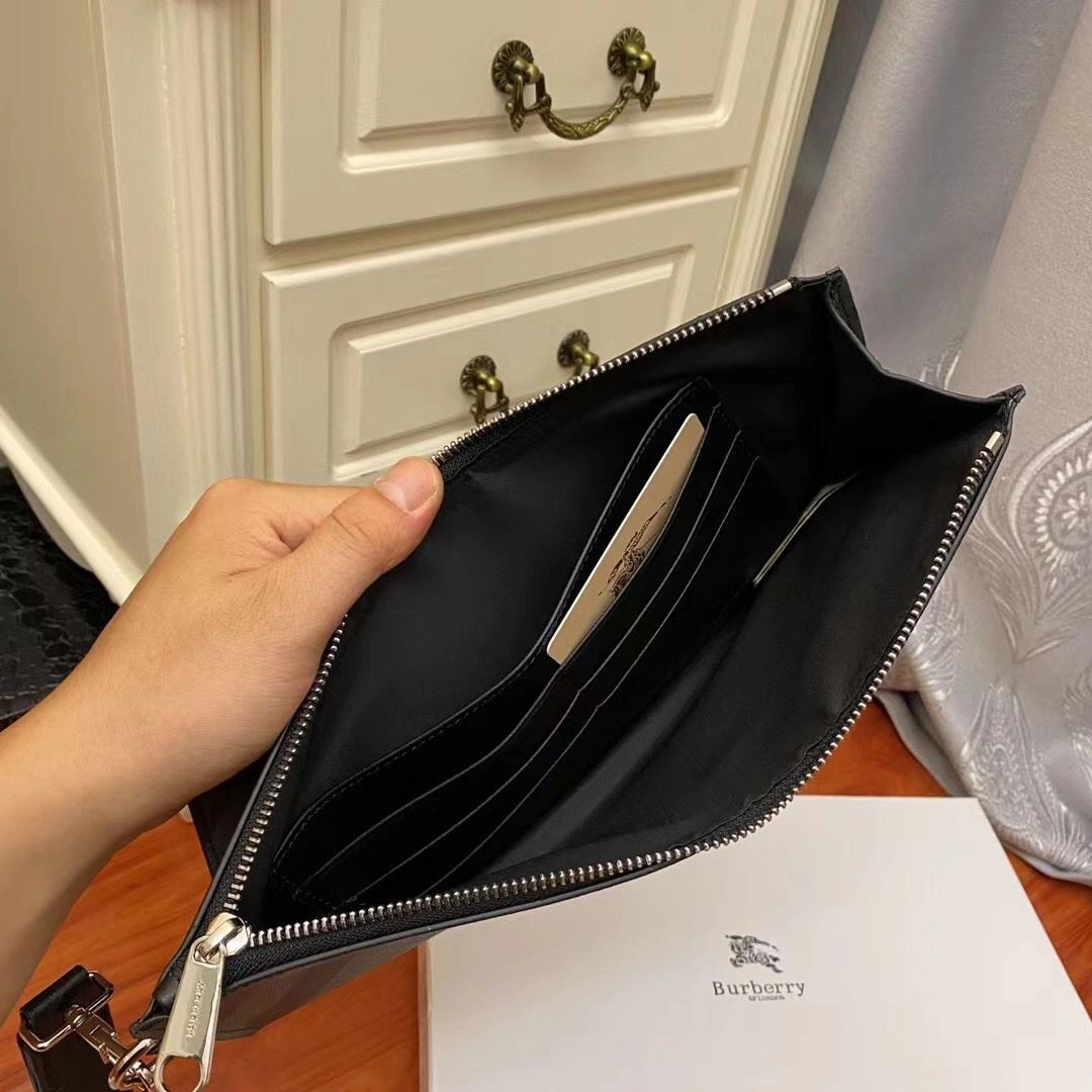 Perfect replica Mens Burberry Clutch Bags