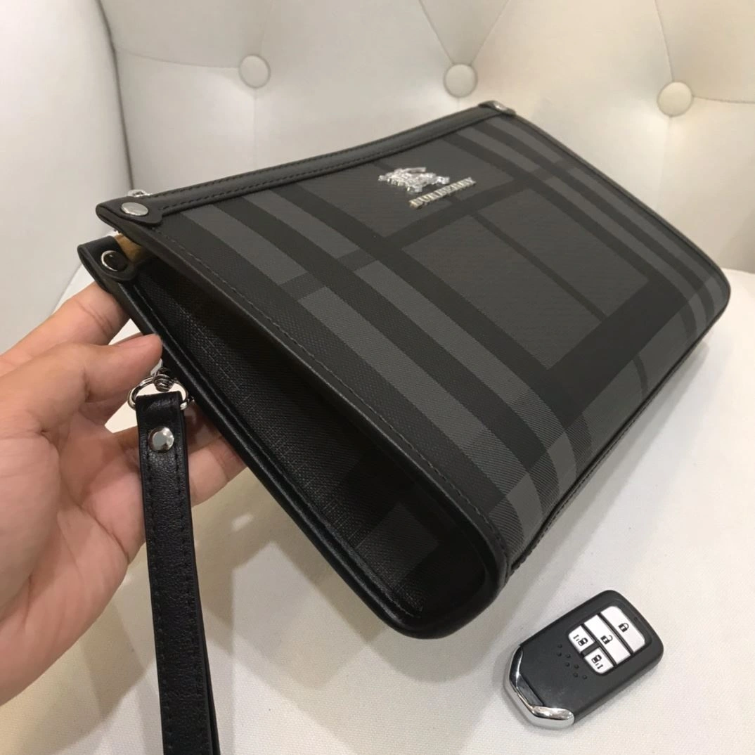 Mirror quality Mens Burberry Clutch Bags