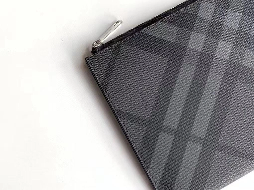 Factory-made Mens Burberry Clutch Bags