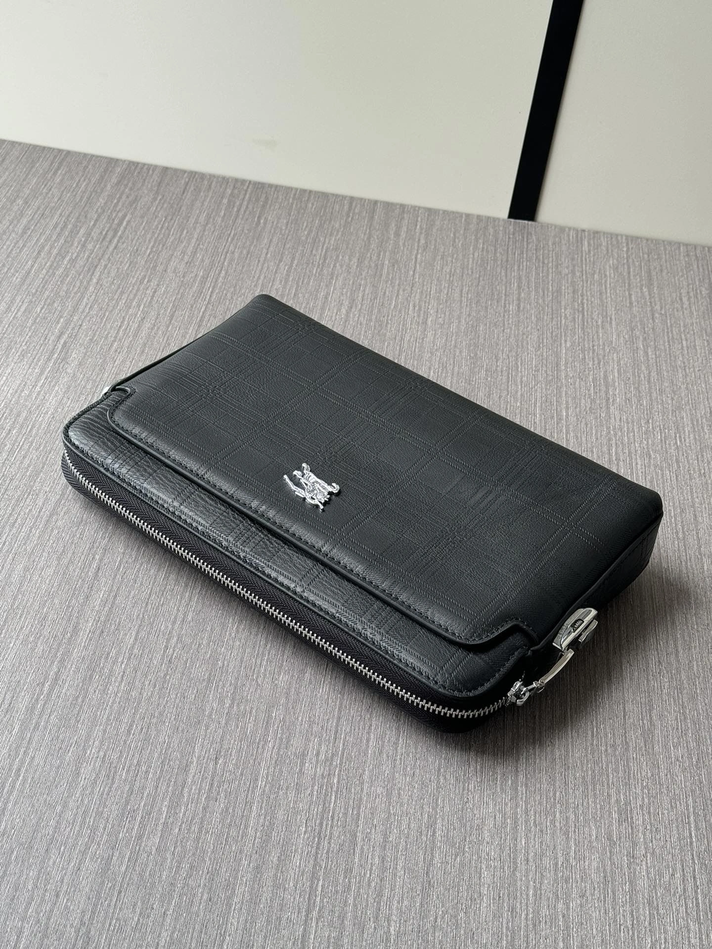 1:1 copy Mens Burberry Clutch Bags