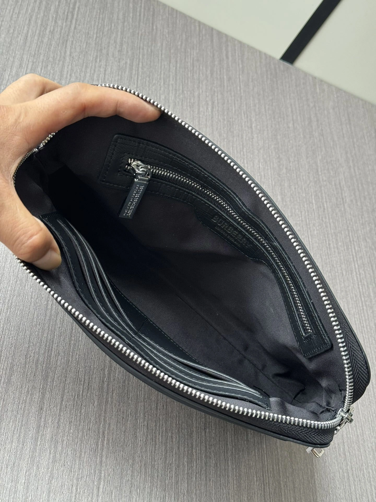 1:1 copy Mens Burberry Clutch Bags