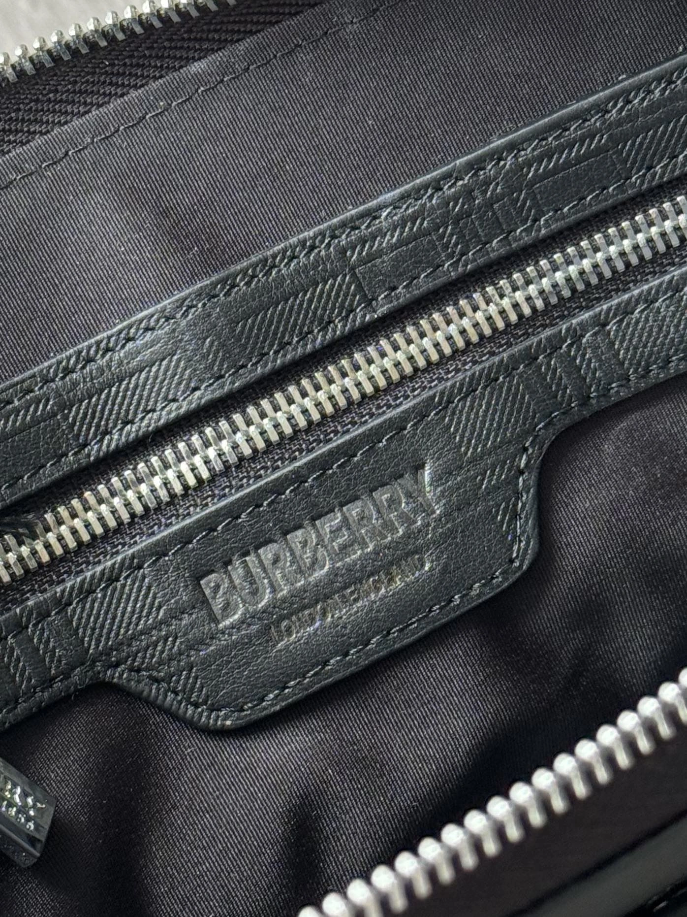 1:1 copy Mens Burberry Clutch Bags