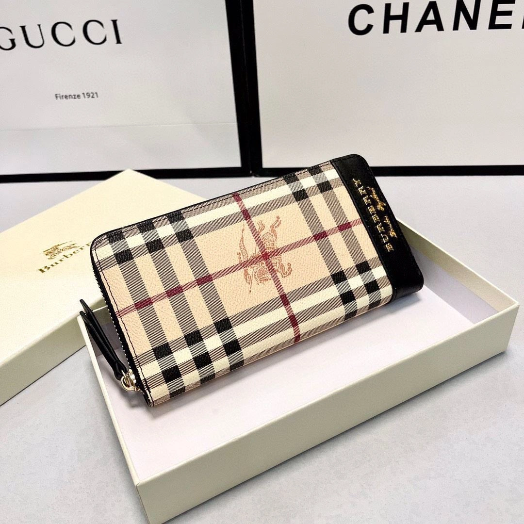 Mens Burberry Clutch Bags