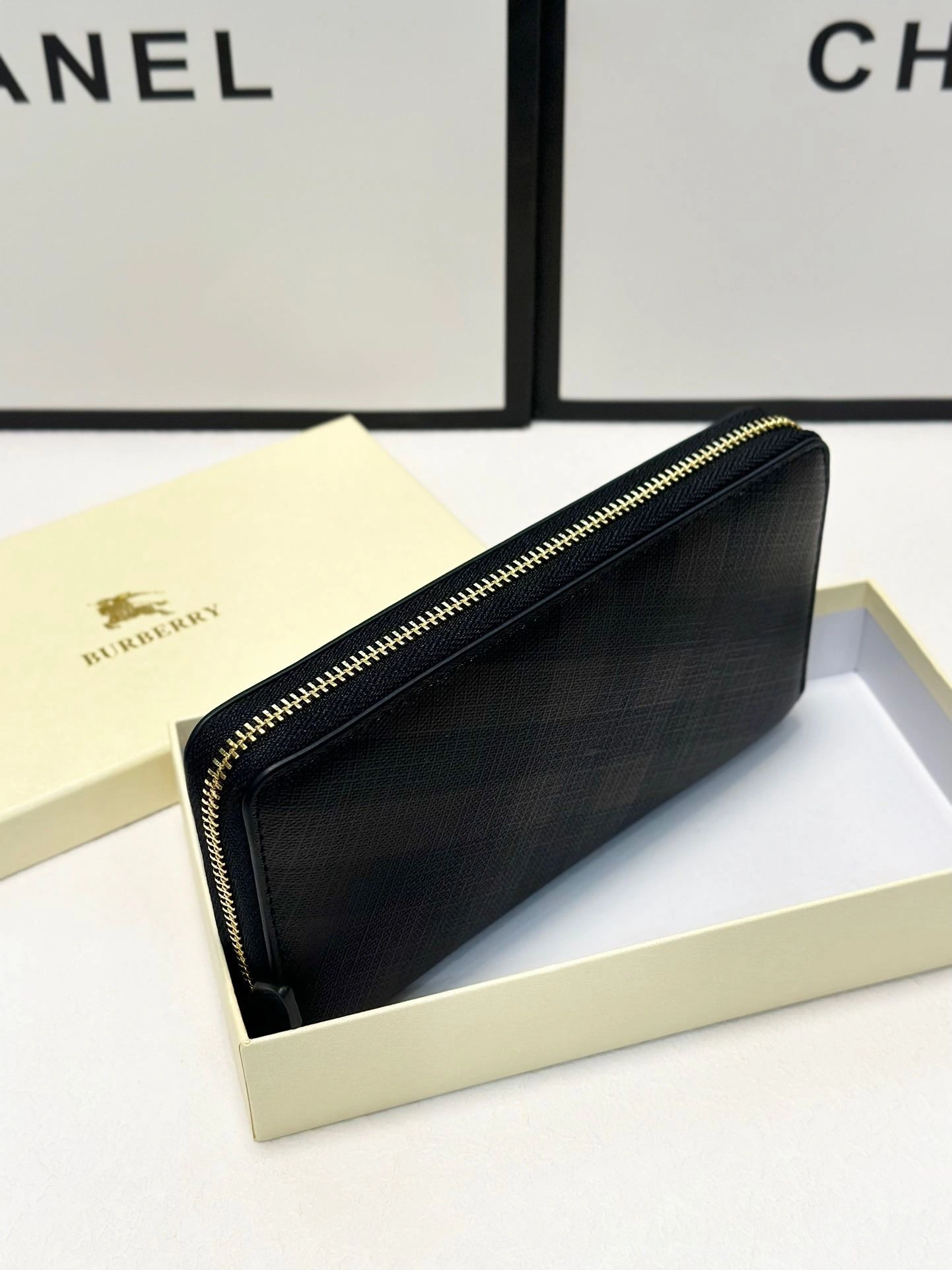Factory-made Mens Burberry Clutch Bags