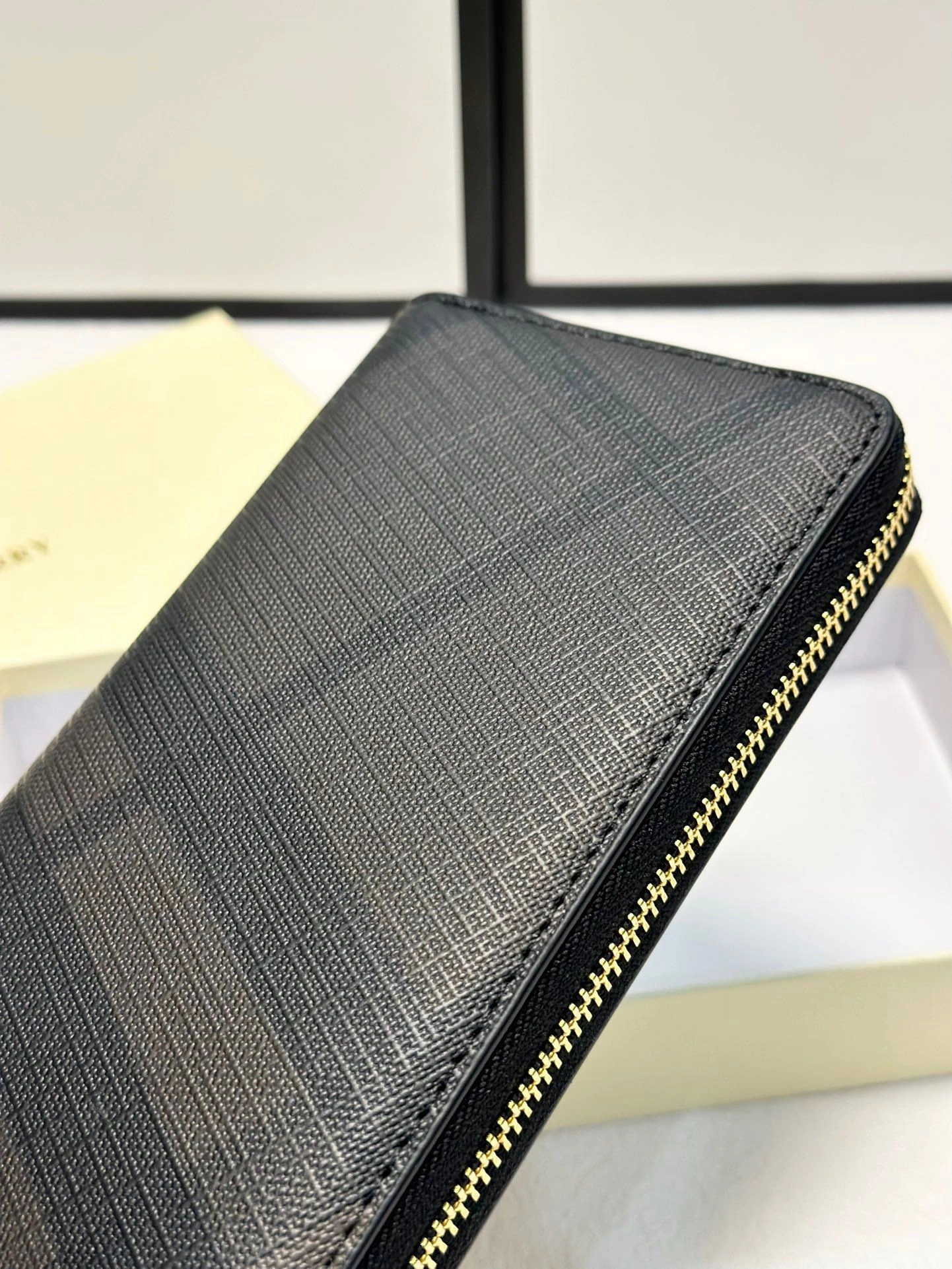Factory-made Mens Burberry Clutch Bags