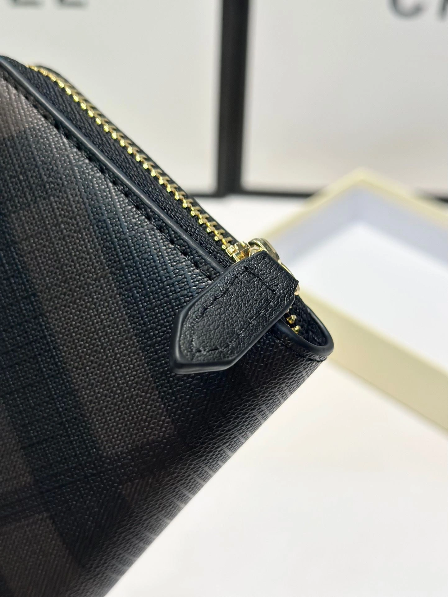 Factory-made Mens Burberry Clutch Bags