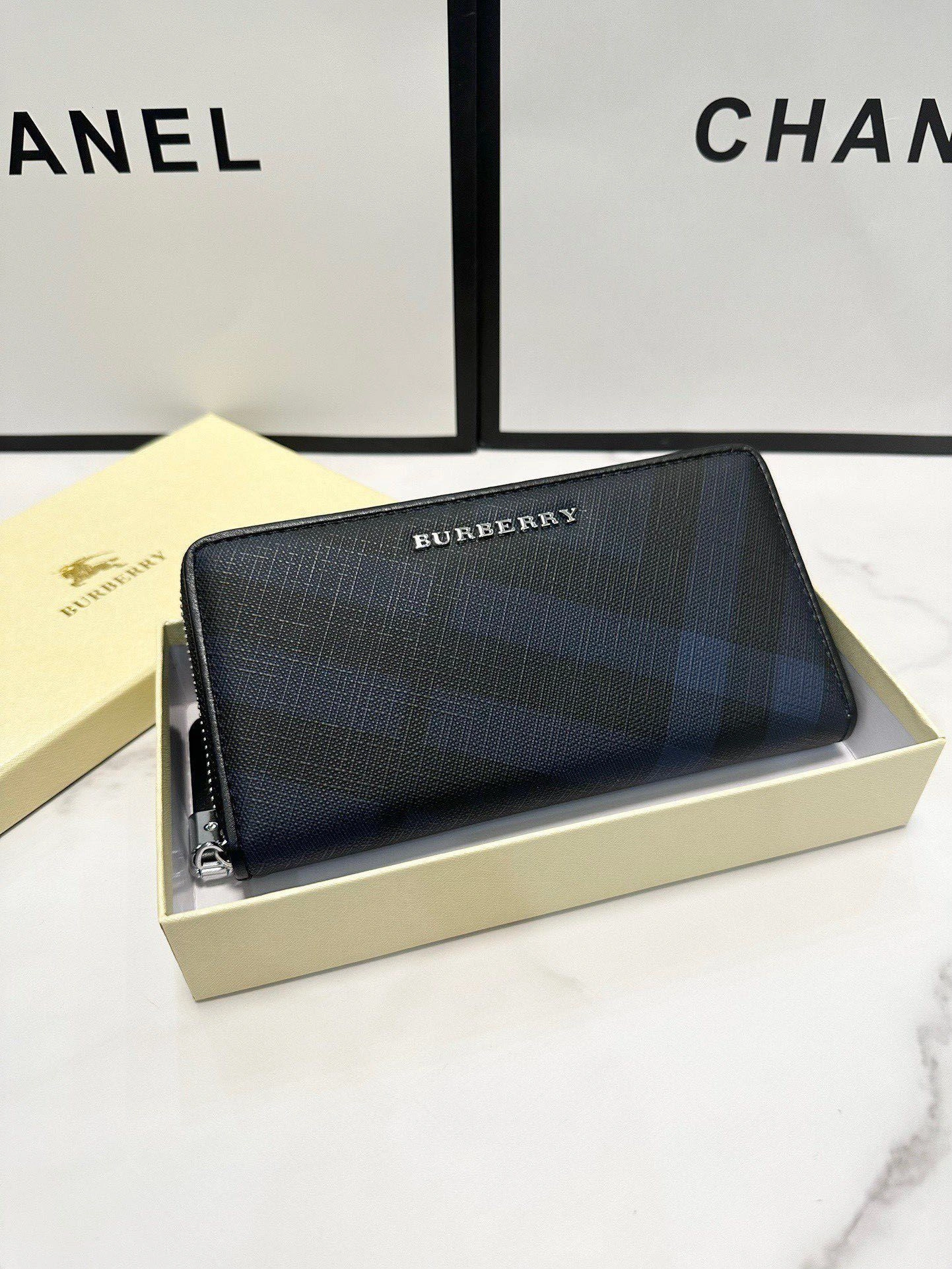 Mens Burberry Clutch Bags