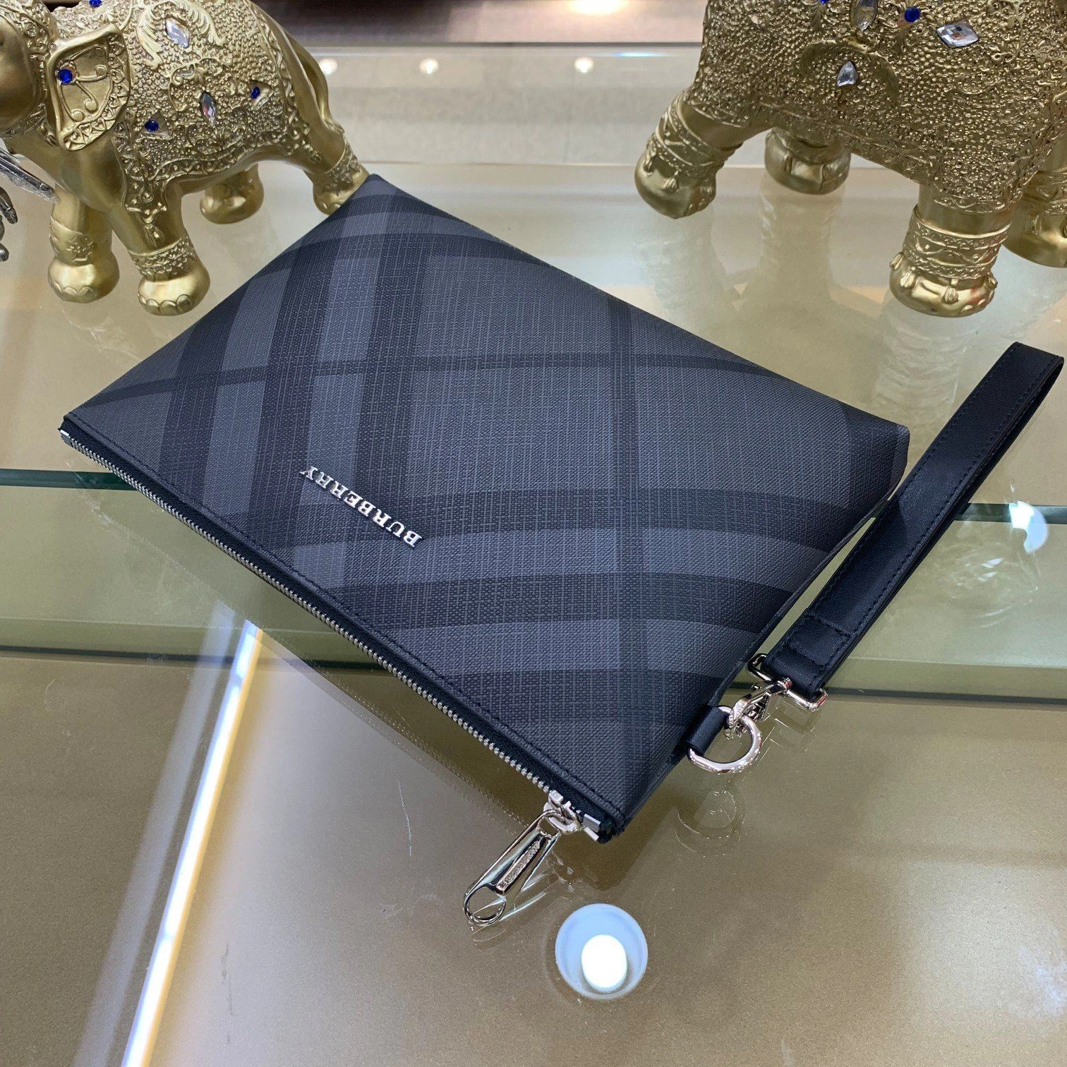 Bargain Mens Burberry Clutch Bags