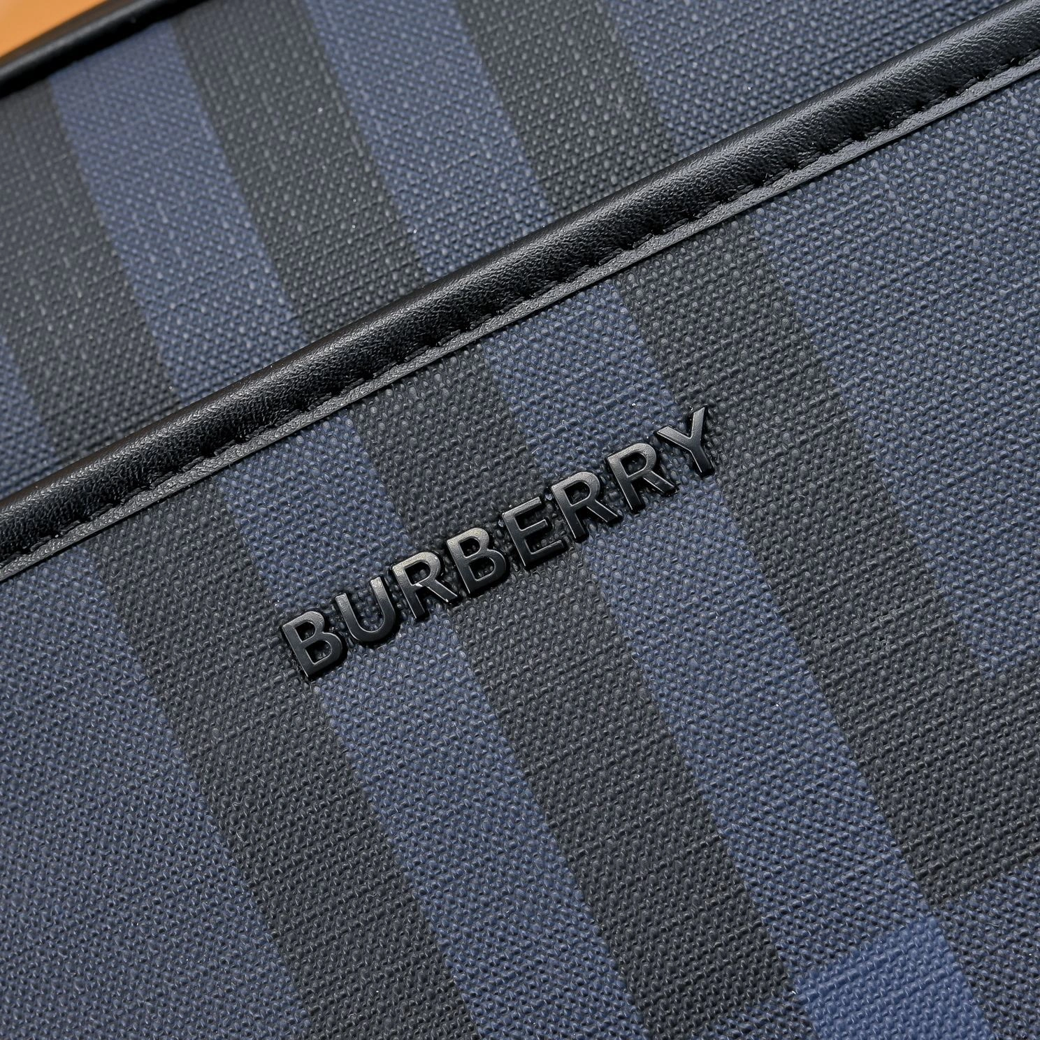 Reasonably priced Mens Burberry Satchel Bags