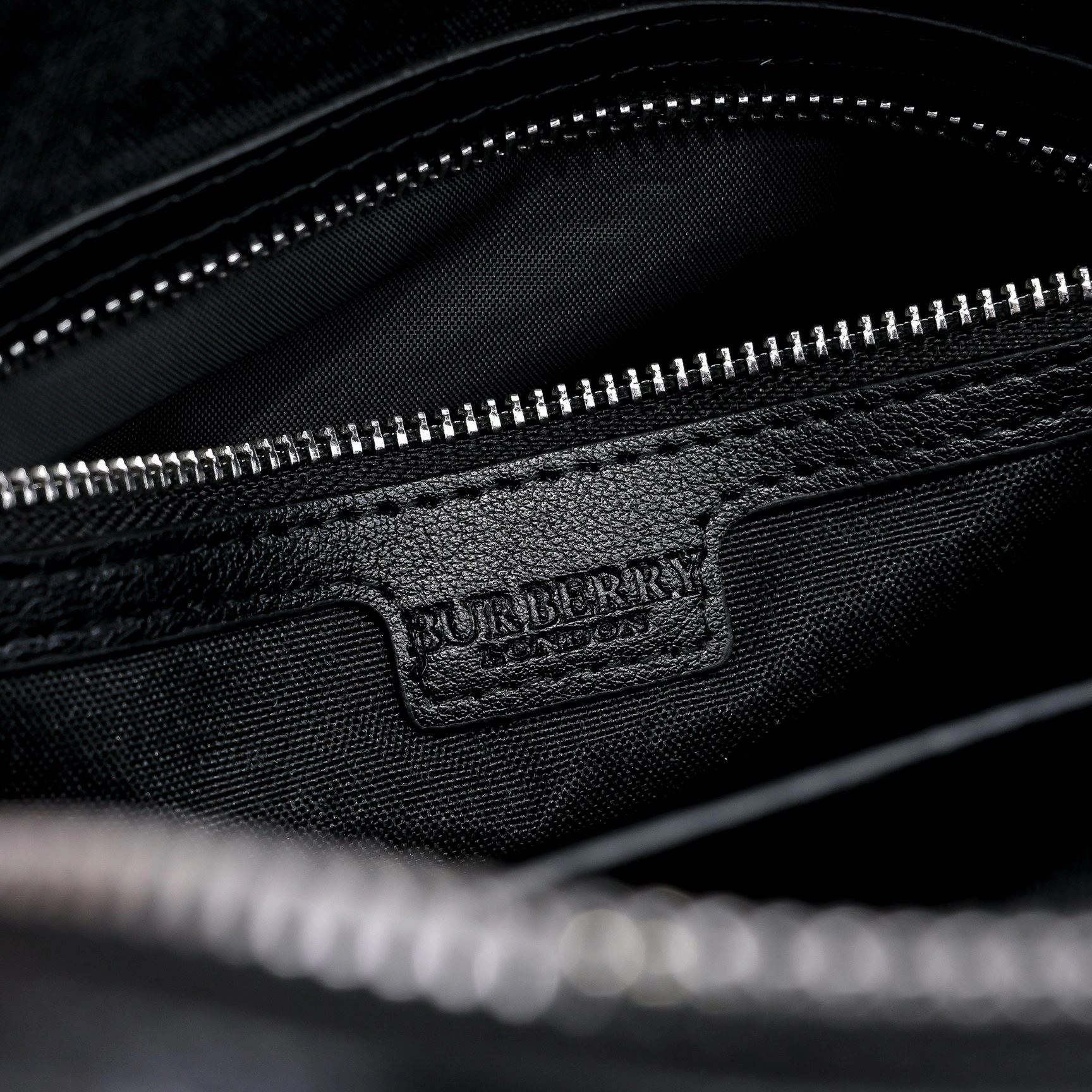 Reasonably priced Mens Burberry Satchel Bags