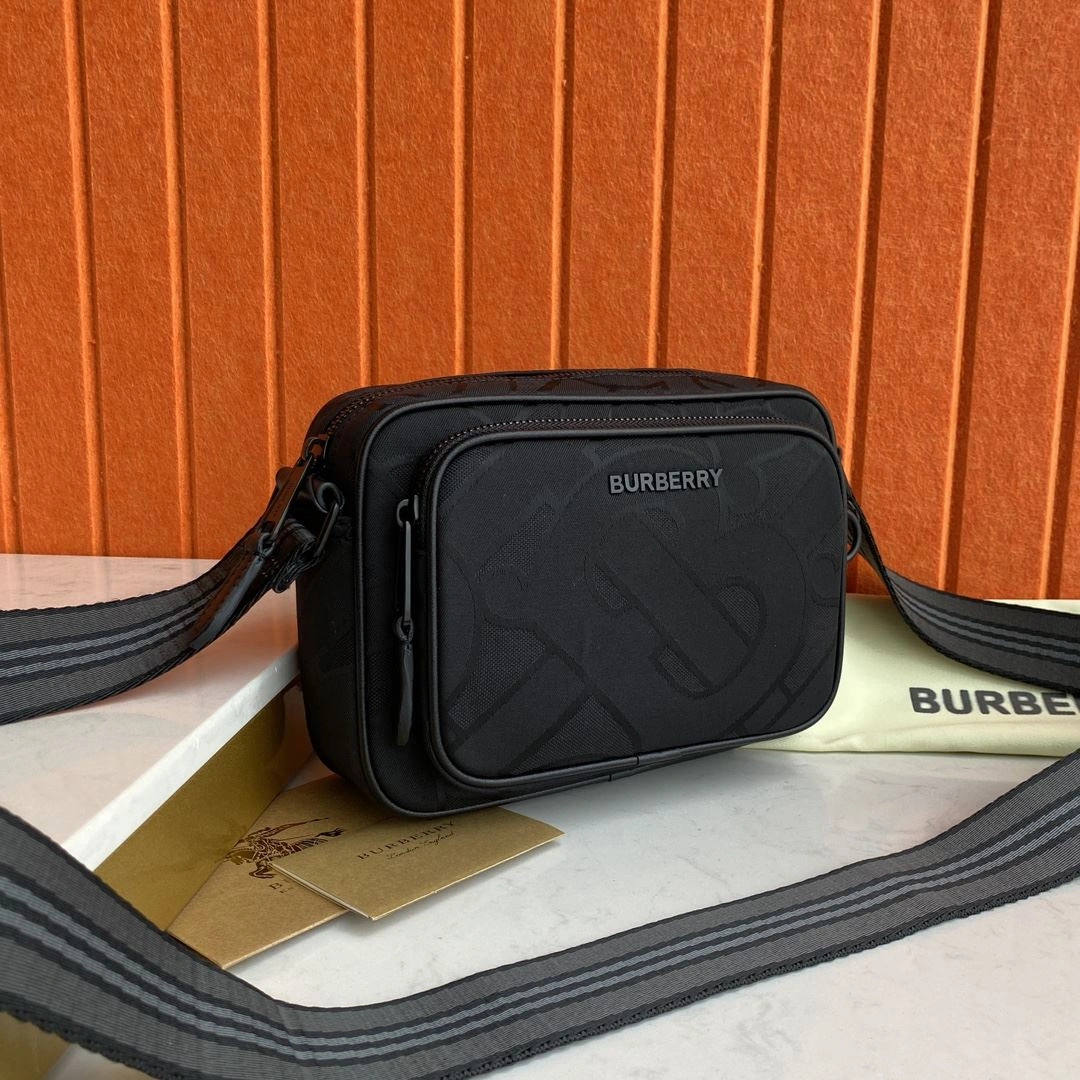 Bargain Mens Burberry Satchel Bags