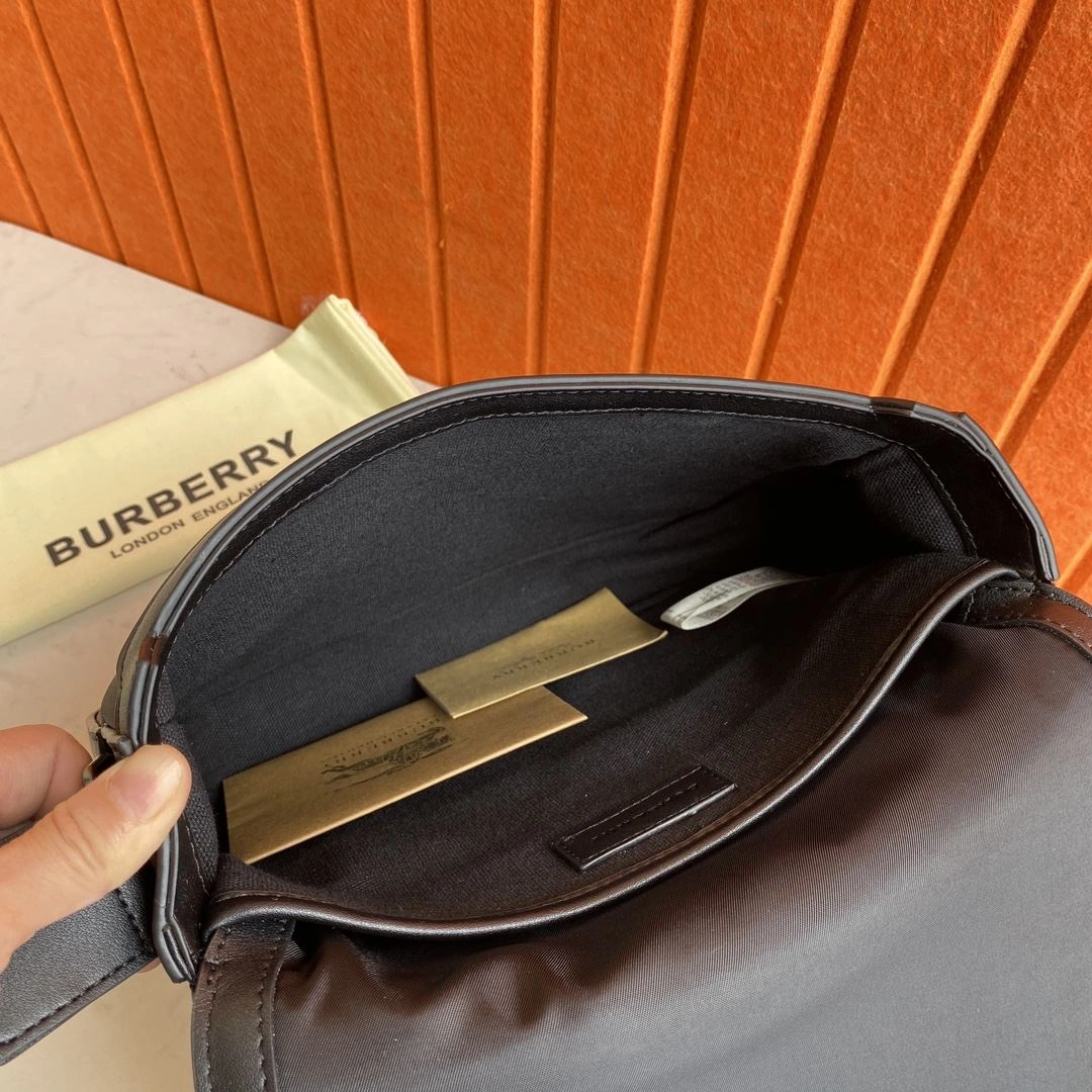 Reasonably priced Mens Burberry Satchel Bags