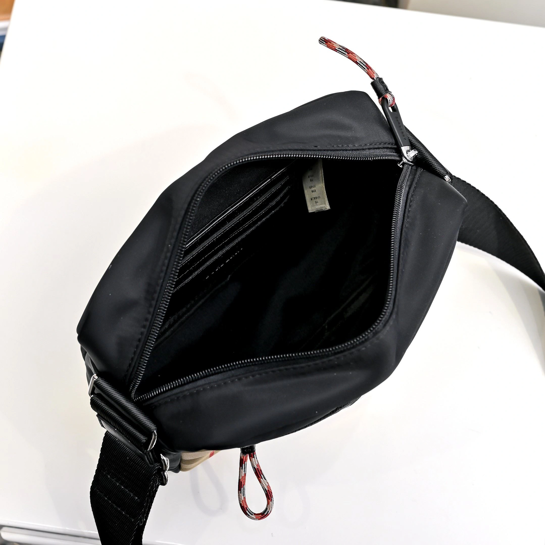 High fidelity Mens Burberry Satchel Bags